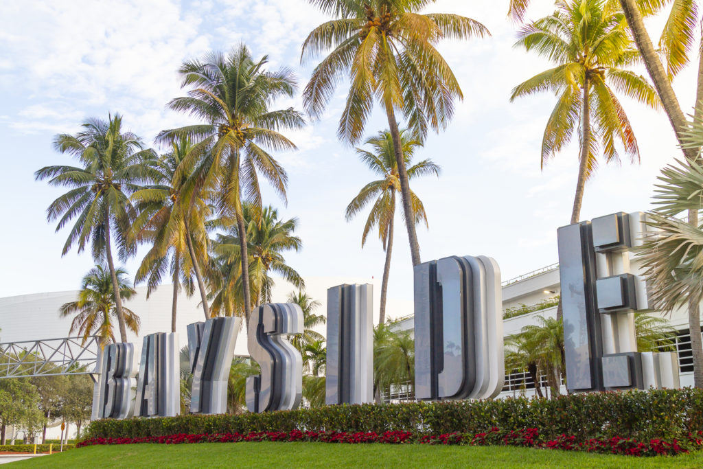 Police address Miami mall video people think showed 'creatures' or ...