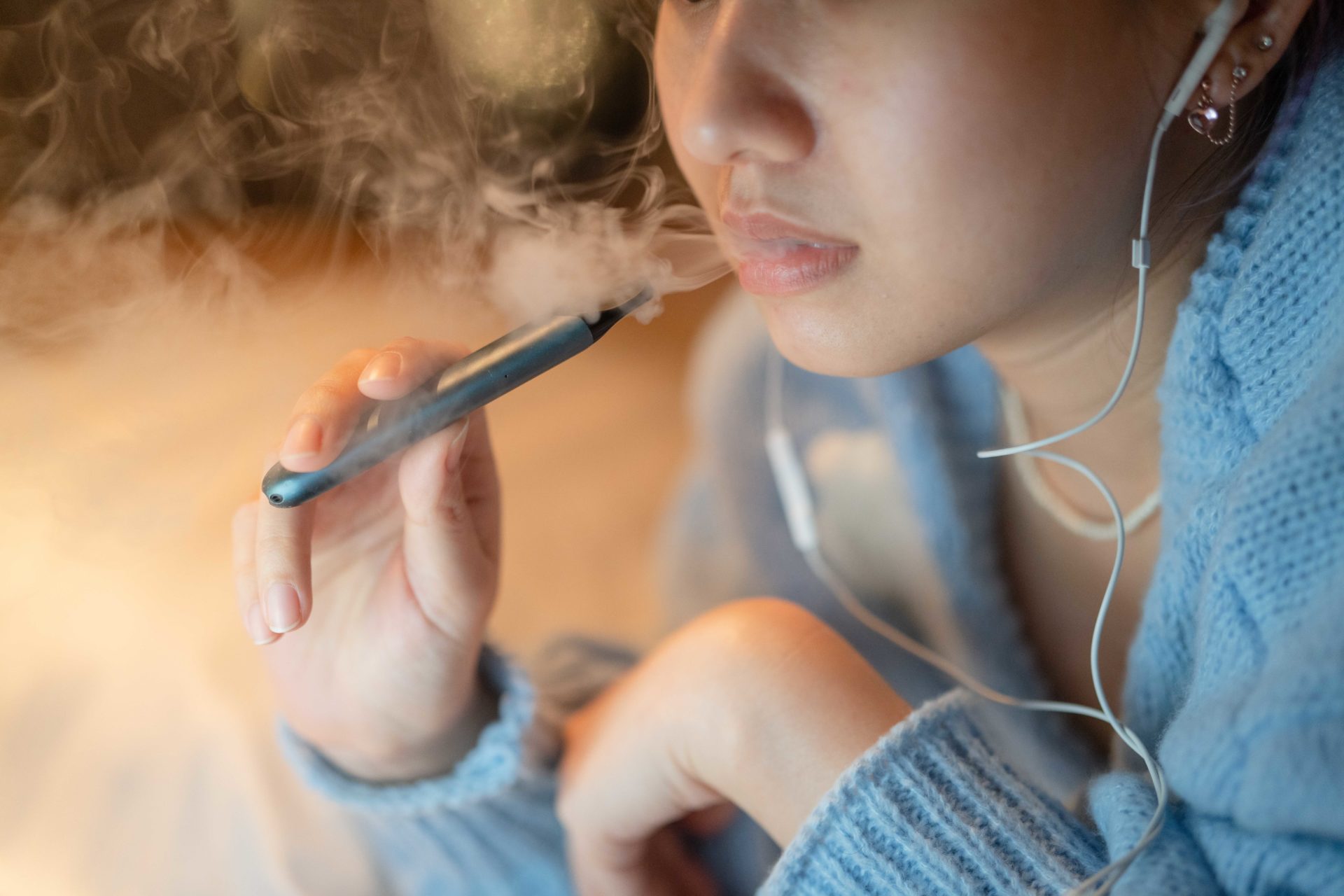 'Nic-sick’ is the rising side-effect of vaping that people need to know ...