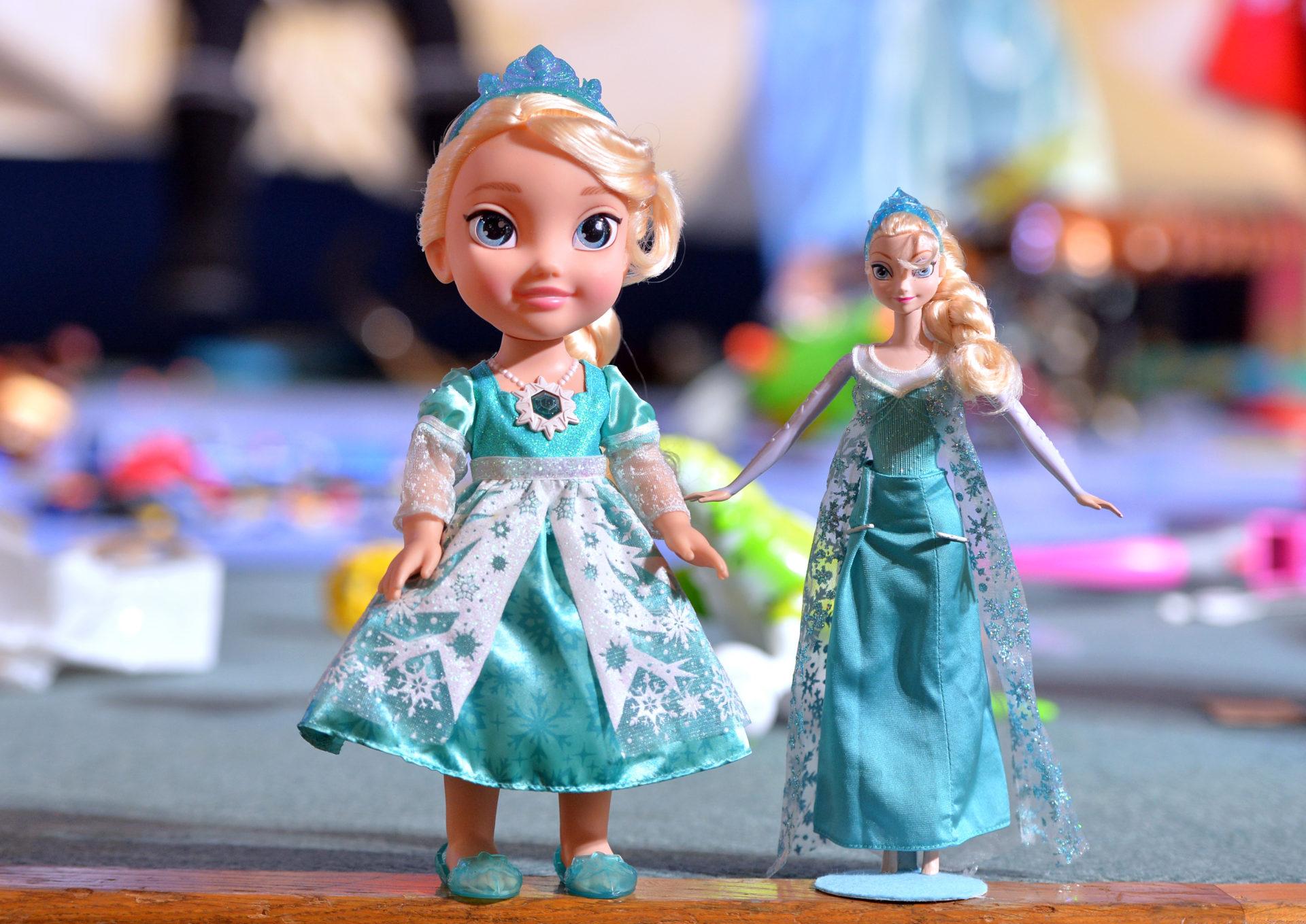 'Haunted' Elsa doll returns to its owners after being thrown in the ...