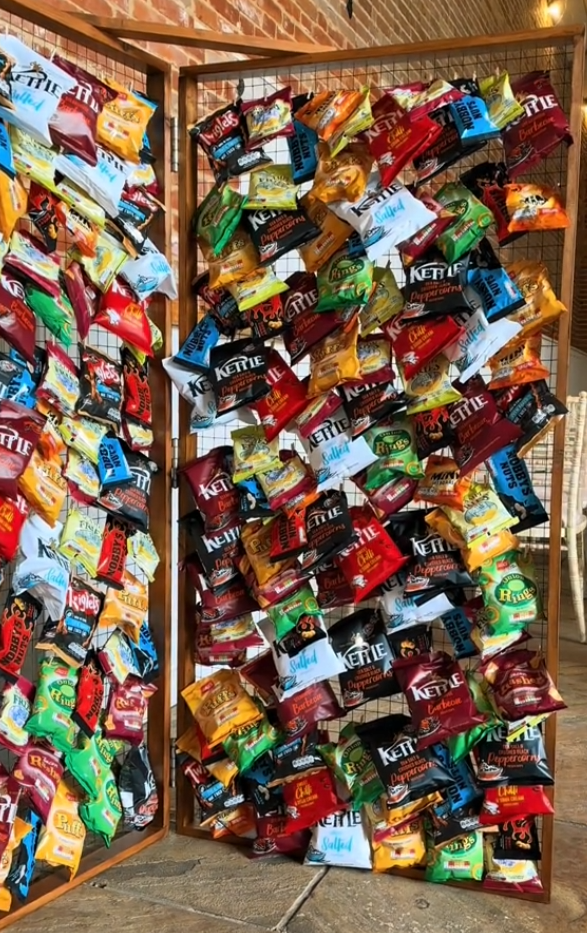 Internet split over couple's 'potato chip wall' at wedding party