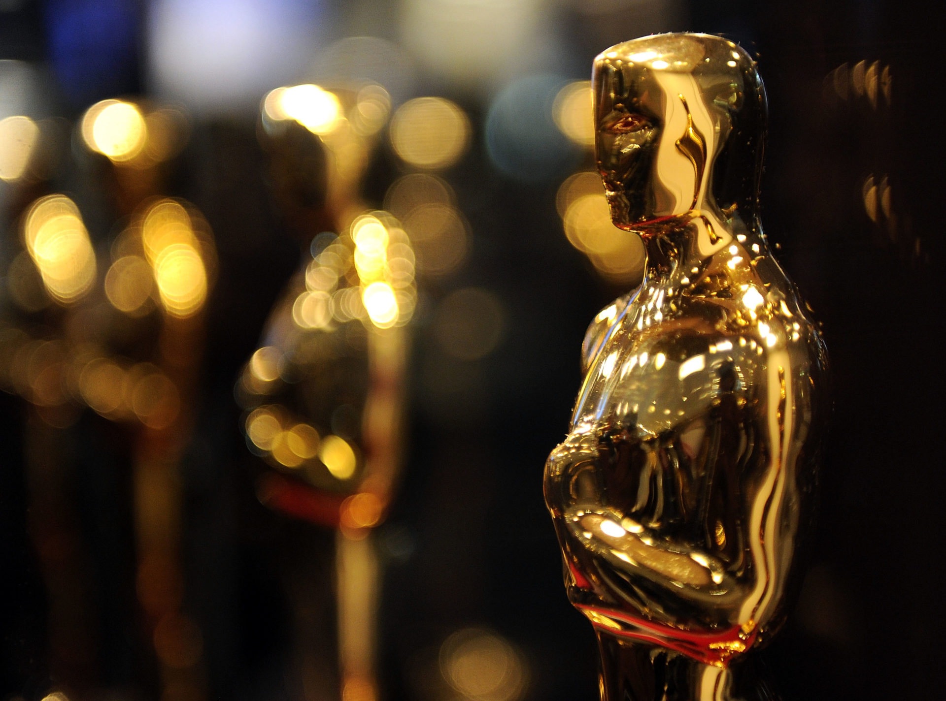 How much an Oscar statue costs to make is far less than its sentimental ...