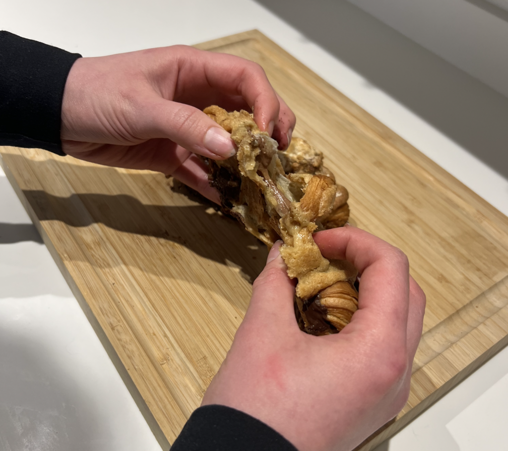 I made the viral 'Crookie' for my boyfriend at home, he only had one ...