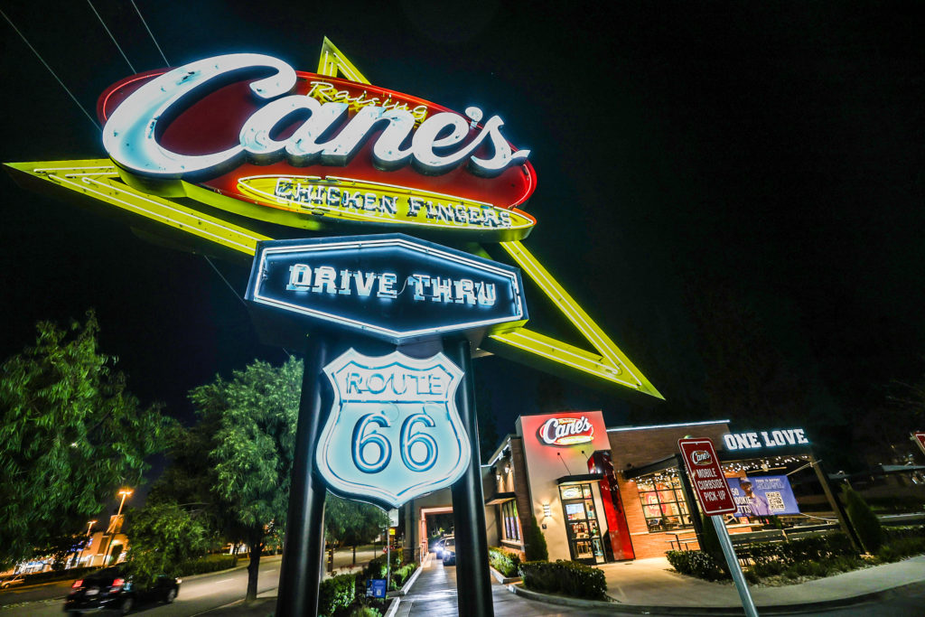 Chef teaches followers how to make the Raising Canes sauce in comfort ...