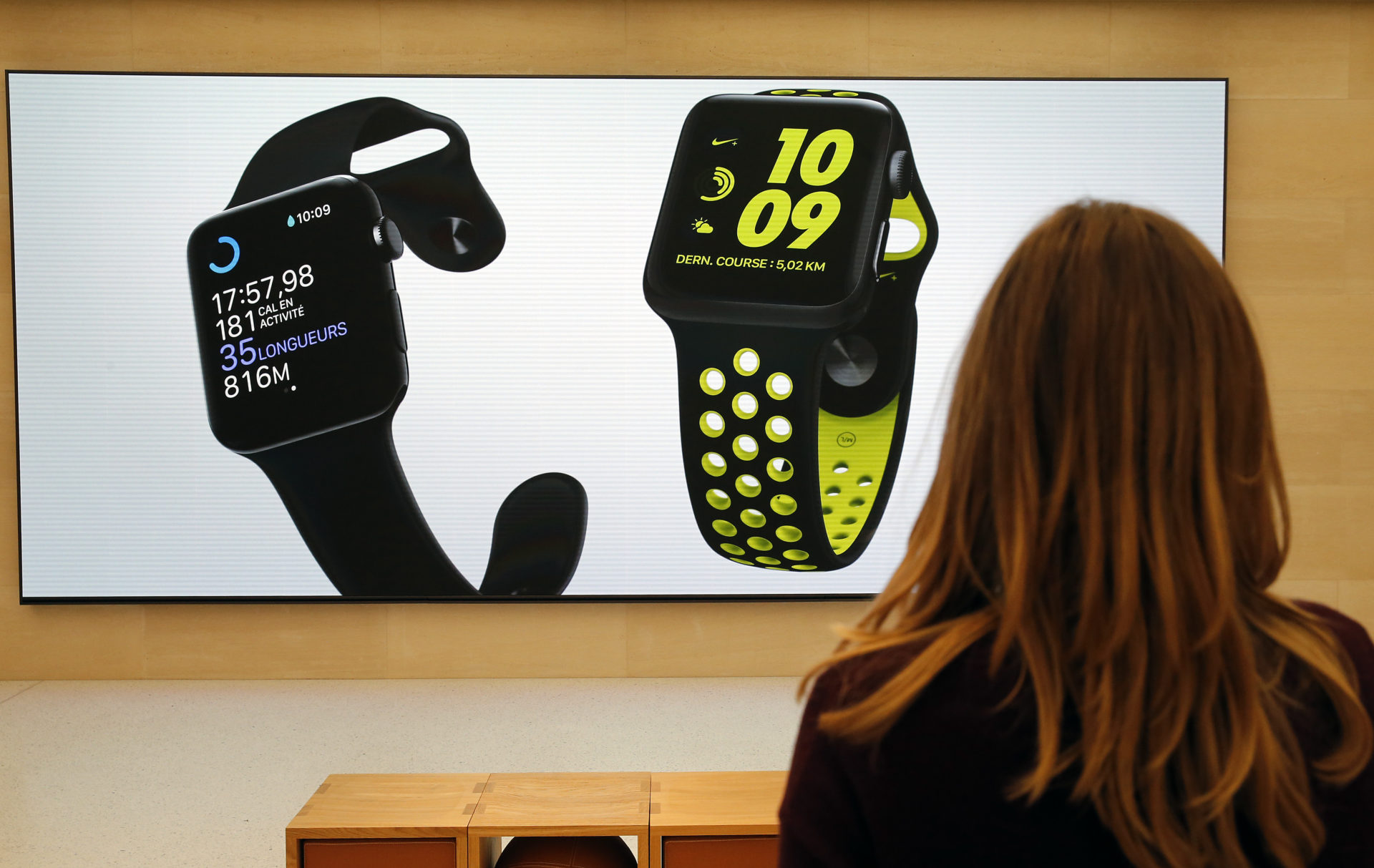 Genius theory about why Apple Watch time is always 10:09 makes so much ...