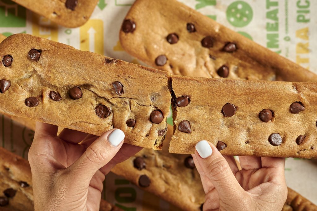 Subway is bringing back a footlong favorite that's 'to die for' - 'It ...