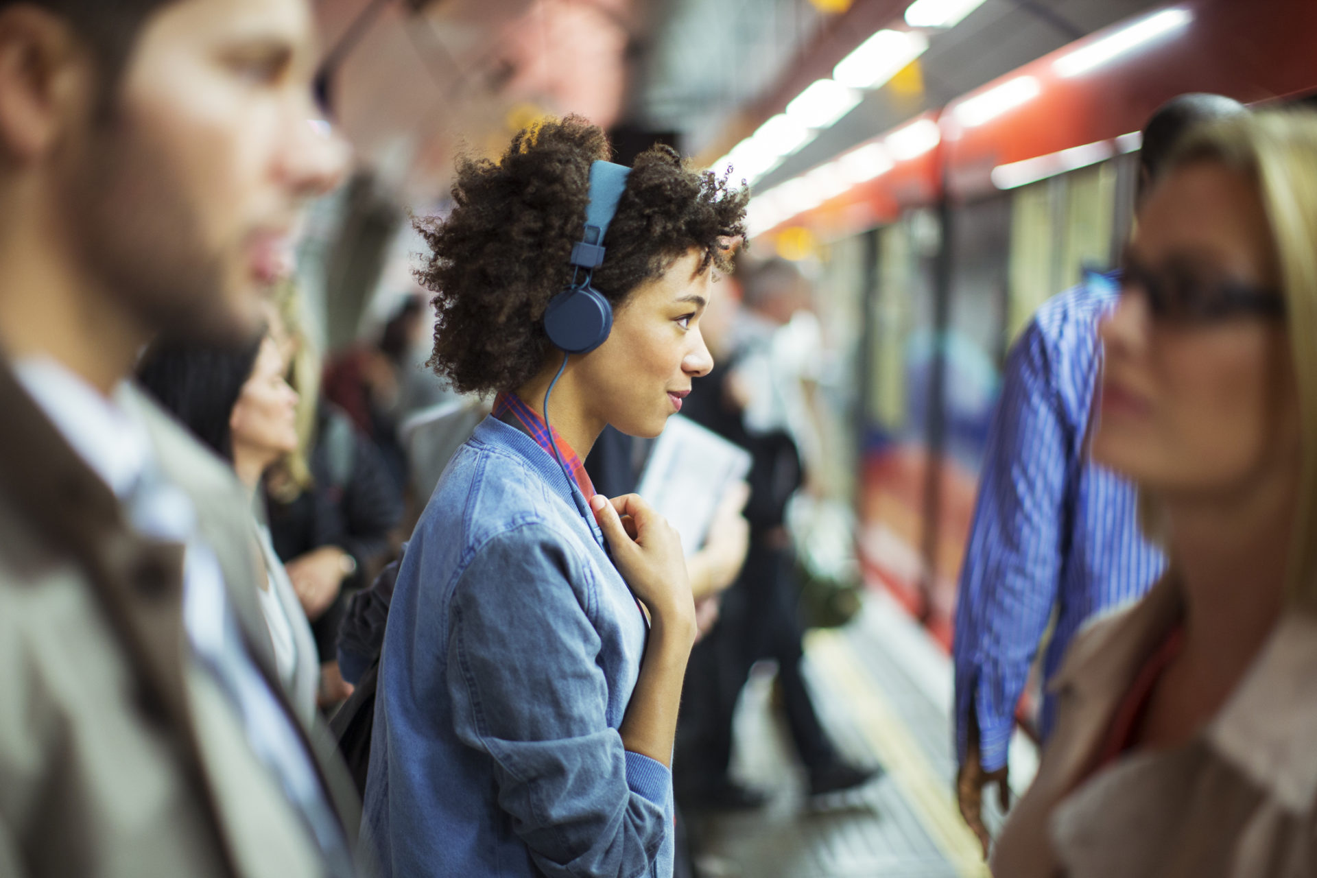 How noise-cancelling headphones actually block out sound will blow your ...
