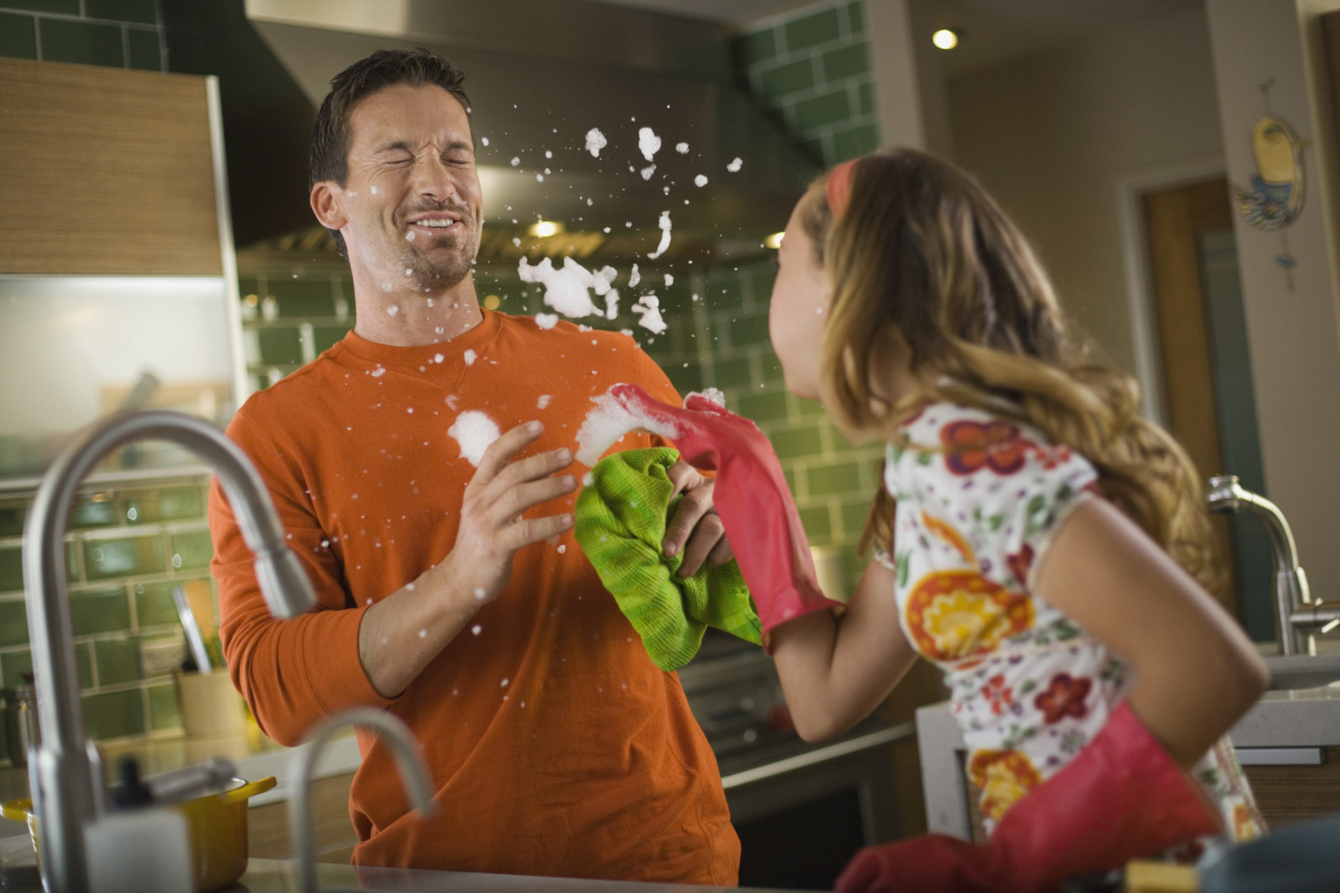 Parents are failing at teaching their kids to properly clean, finds study