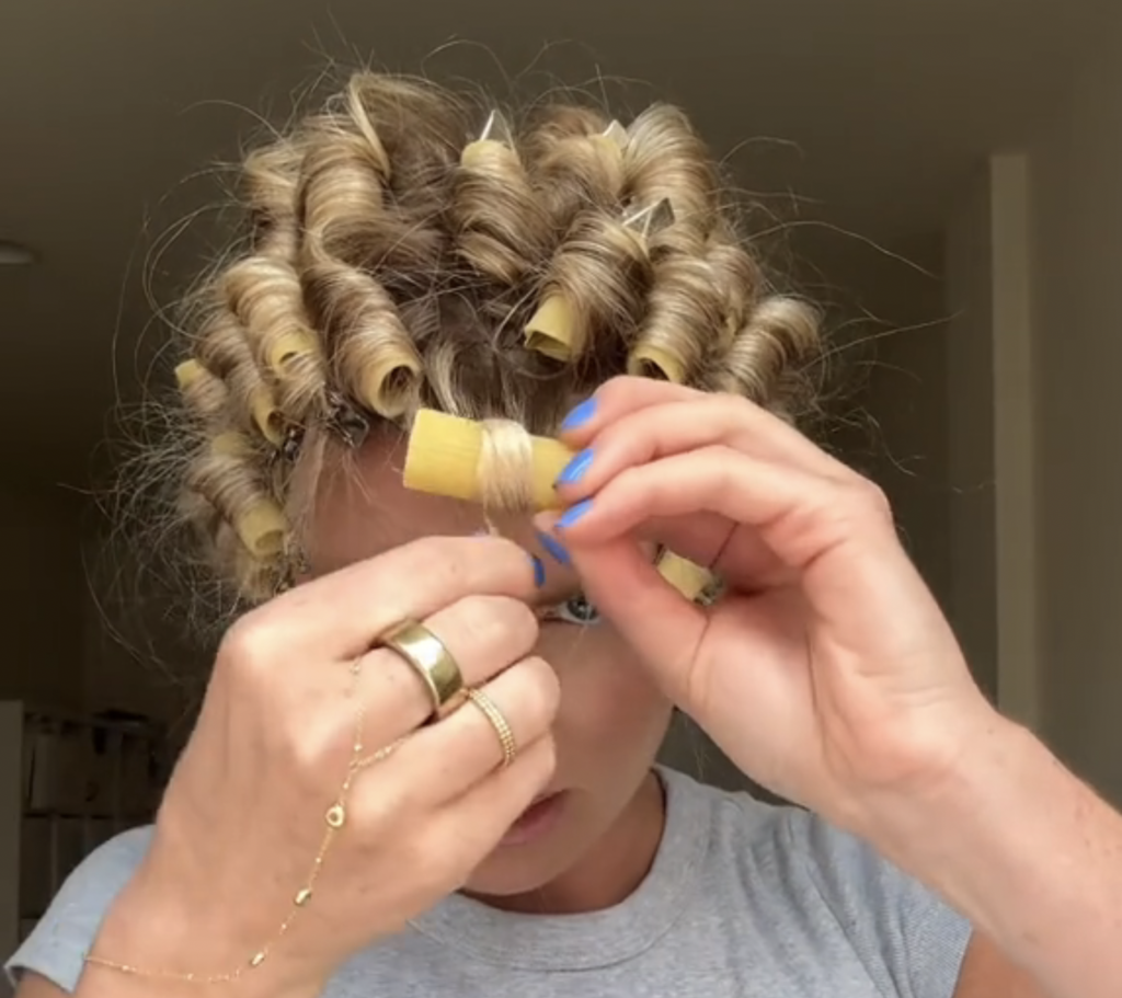 Woman curls her hair with pasta in 'jaw-dropping' heatless curling hack