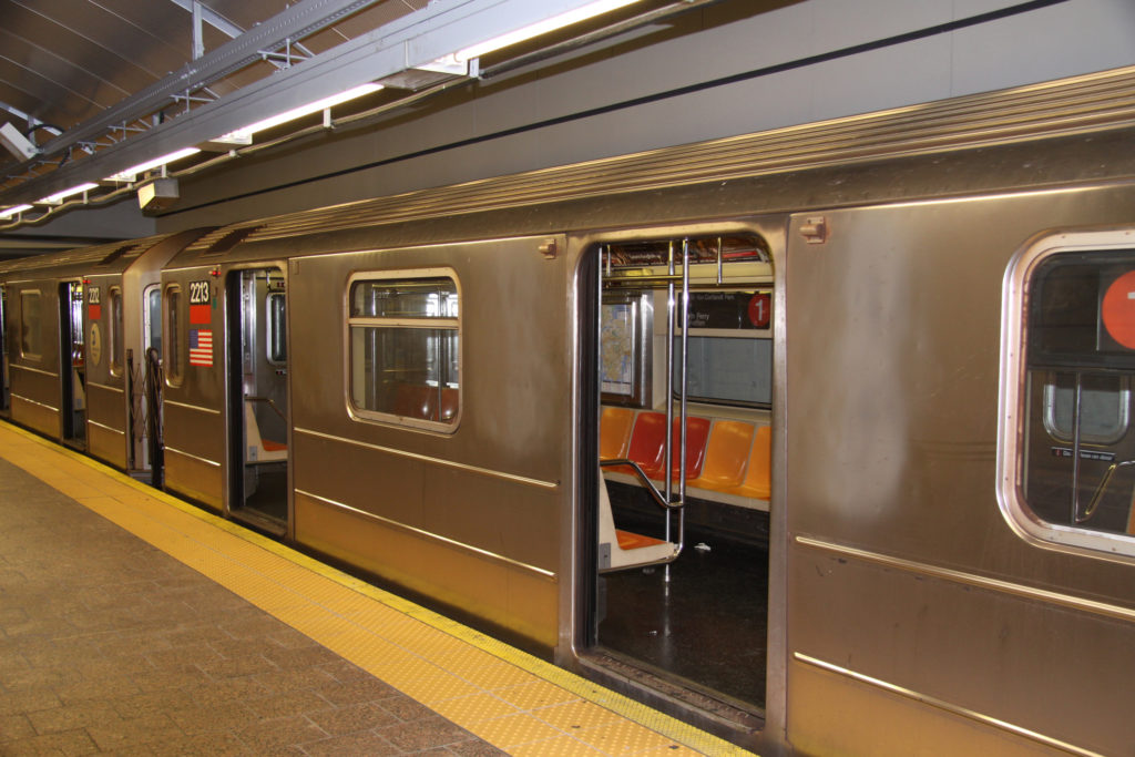 New York subway platform pollution is 10 times higher than safe level ...