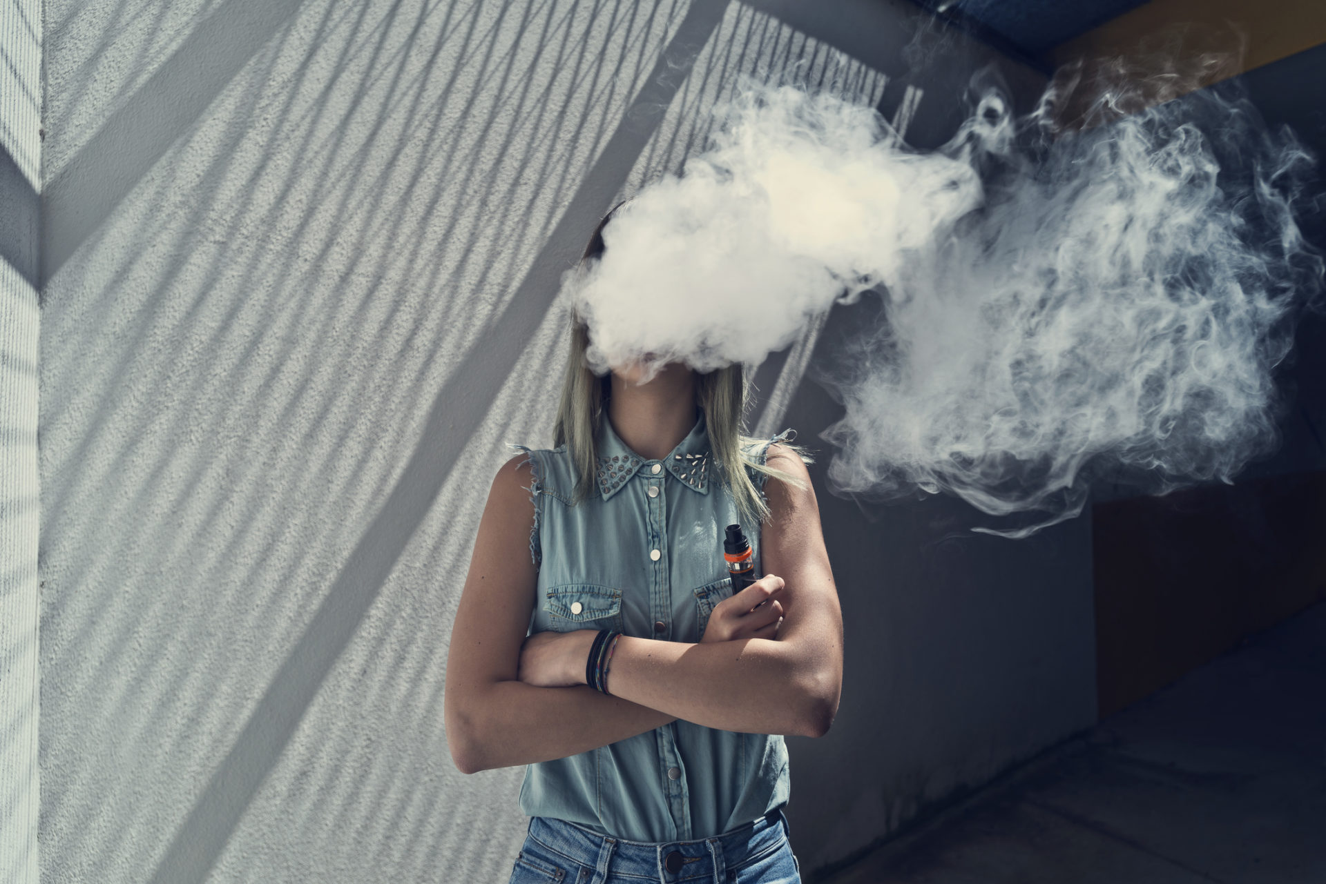 Interactive text messages may help teenagers quit vaping for good, study says